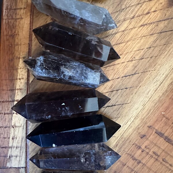 Tumbled Smooth Clear Quartz Crystal Natural Tumbled Gemstone Crystal 1 ...