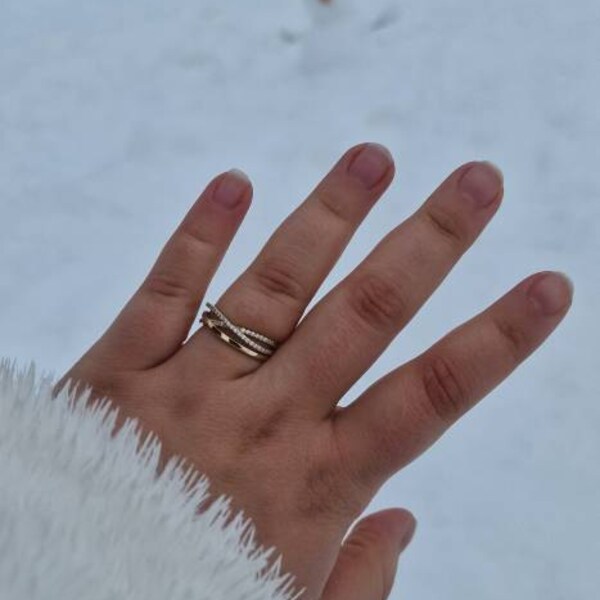 14k Solid Gold Mobius Wedding Band | Twisted Ring | Infinity Band Ring ...