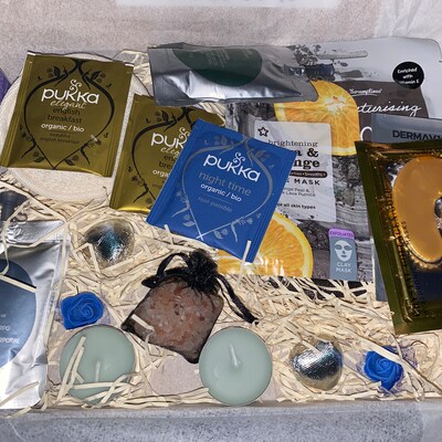 Ultimate MENS SPA Pamper Box, Birthday Box for Men, Care Package for ...