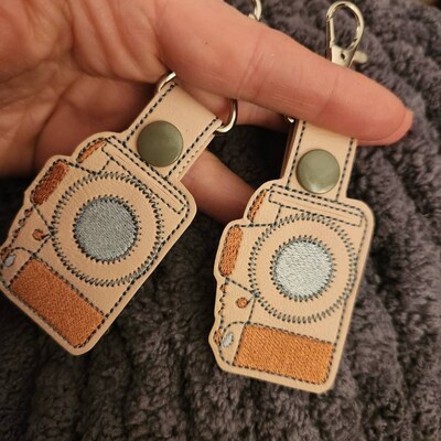 SD Camera Card Holder,camera SD Card Keychain,camera Bag Tag,sd Card ...