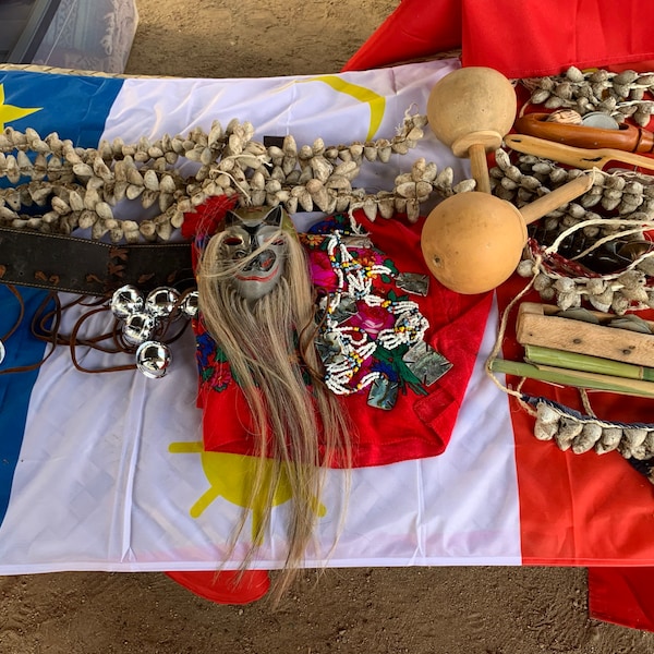 Njeti Fabric. African Spirituality Fabric. Ibhayi Lamadlozi. Ndaue ...