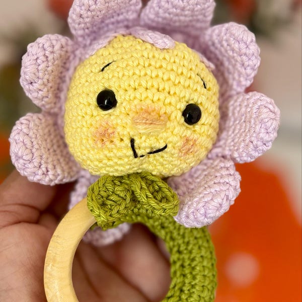 Daisy Flower Baby Rattle Crochet Pattern - Flower Amigurumi Crochet ...