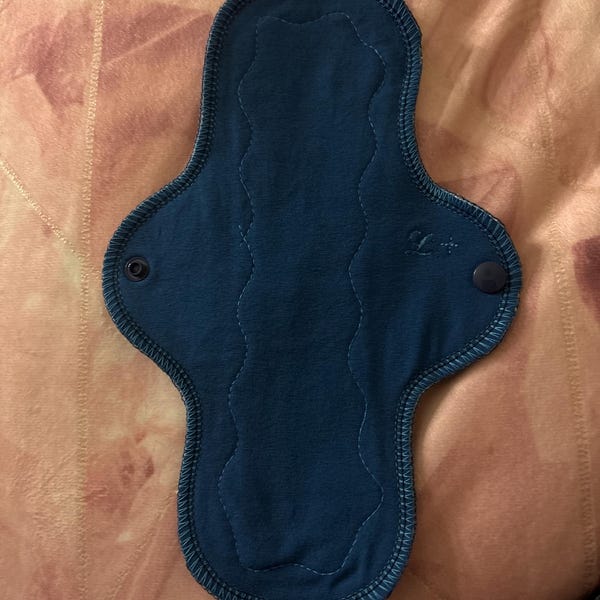 17 Heavy Wide Flare Cloth Pad,plain Colors, Gusher or Non Gusher ...