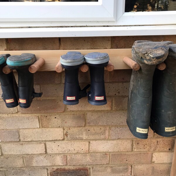 Wooden Wellington, Welly Boot Rack, Classic Welly Boot Storage - Holds ...