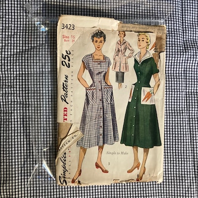 Vintage 1930s Girls DAINTY Apron & Panties Sewing Pattern Mccall 596 ...