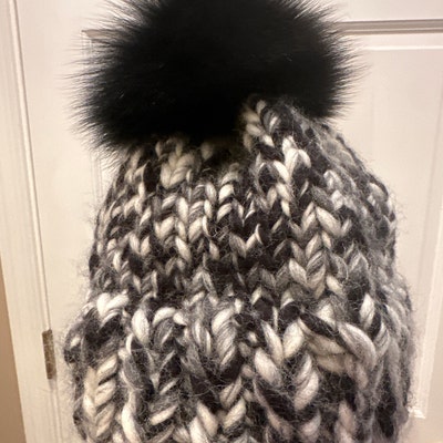 Black Furry Ring, Mink Pompom Ring, Mink Finger Ring With Genuine ...