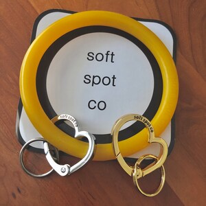 Keychain Bracelet Silicone Key Ring Key Loop Silicone Bangle Keychain ...