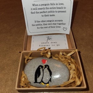 Penguin Pebble Romantic Gift for Girlfriend Boyfriend Small Anniversary ...