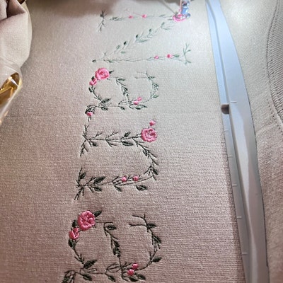 Redwork Tabby Cat Machine Embroidery Design. Cute Tabby Kitten Linework ...