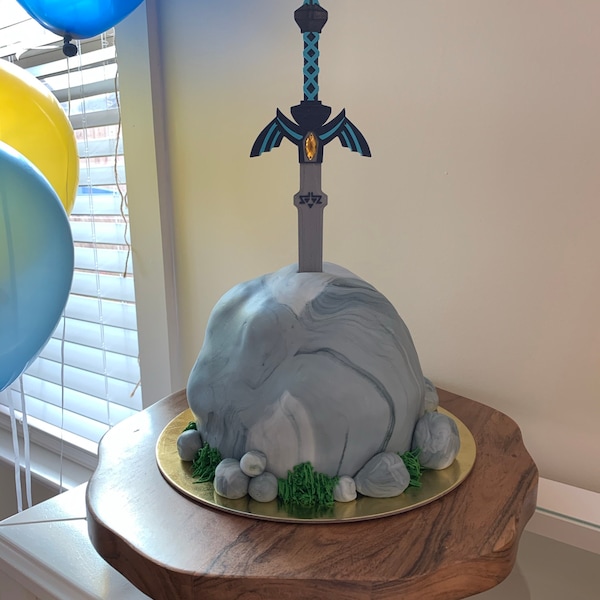 Zelda Master Sword Personalized Cake Topper and Zelda Crest Cupcake (1 ...