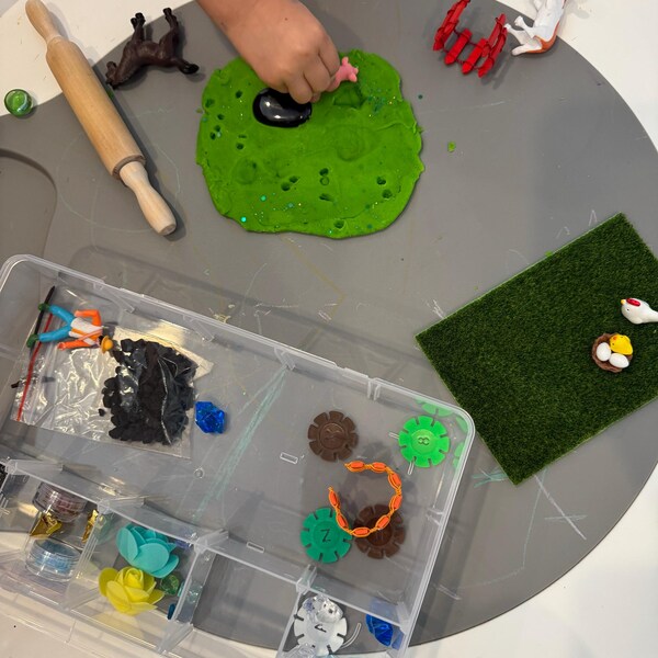 Five Little Ducks Large Playdough Jar Kit, Pond, Sensory Kit, Party ...