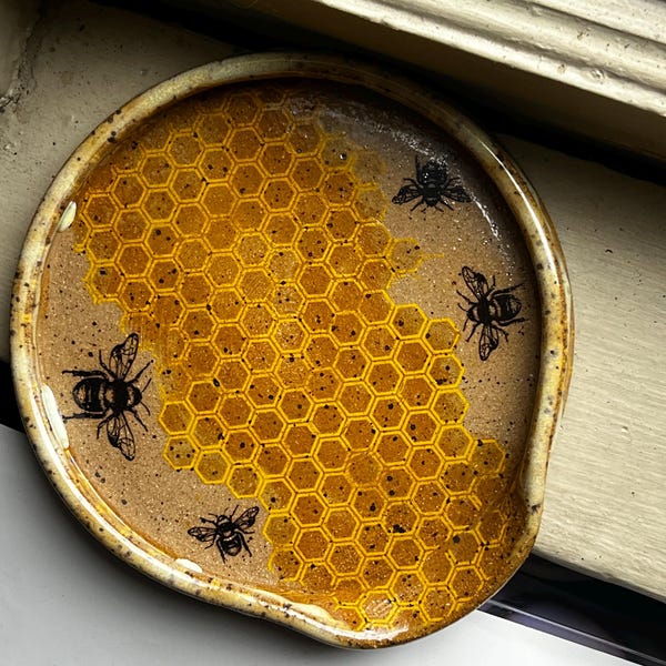 Spoon Rest With Drippy Honey and Bees. - Etsy