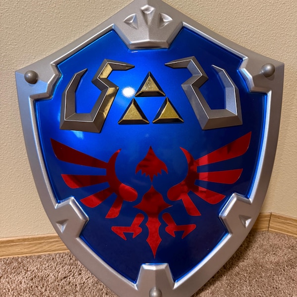 Hylian Shield - Zelda Life Sized 1:1 Metal Replica BOTW, TOTK, Ocarina ...