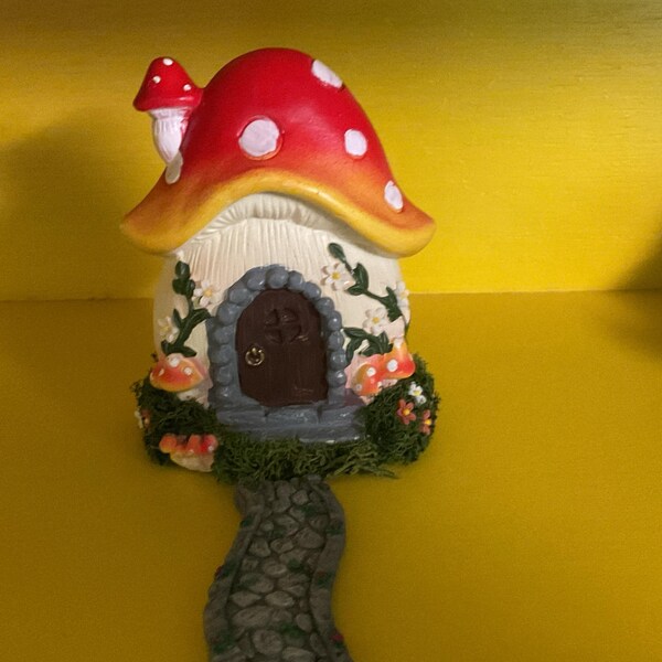 Fairy House “the Sprite’s Snicker Cottage“ / Fairy Garden Decoration ...