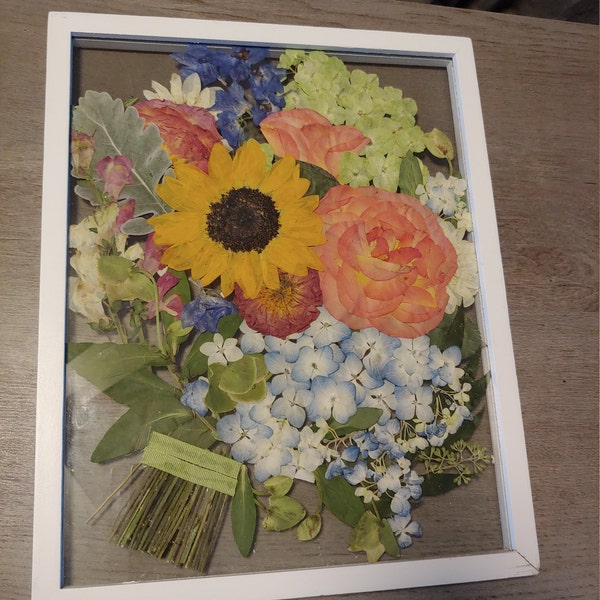 Pressed Flower Frame Botanical Art Frame Gift for Her Gift for Mom Real ...