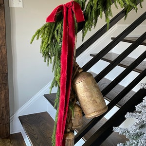 Bellsvilla Garland 4 Cow Bells Large Cluster on Rope Rustic, Vintage ...