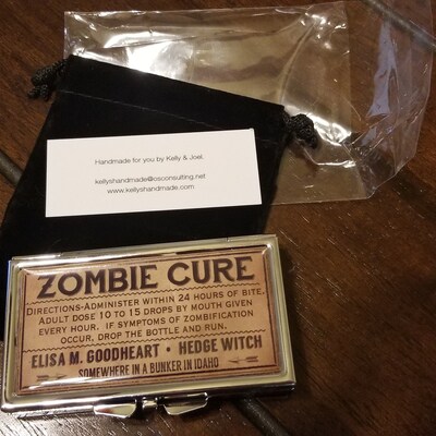 Zombie Cure, Pill Case, 7 Sections, Pill Container, 7 Day Pill Box, 7 ...