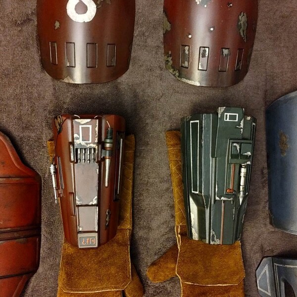A Mandalorian Inspired Gauntlets With High Detail Resin Greebles - Etsy