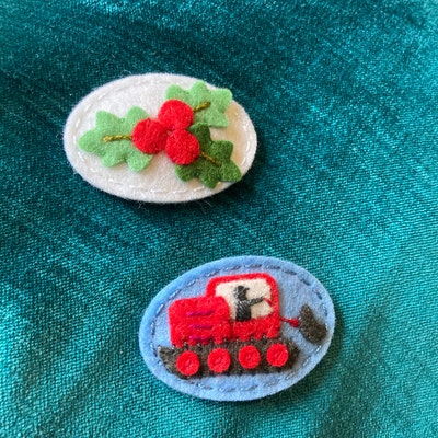 Felt Hair Clip no Slip wool Felt may Crimson Tree ecru - Etsy