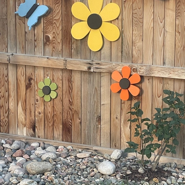 Poly Wall Flower, Fence Flower, Outdoor Decor, Fence Decor, Yard Art ...