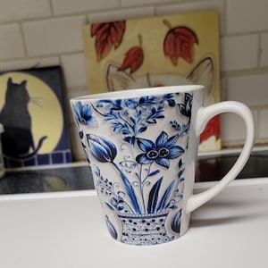 Beautiful Delft Blue Design Table Runner Vintage Table Runner Botanical ...