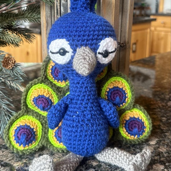PATTERN: Viktor the Velociraptor - Crochet Raptor Pattern - Amigurumi ...