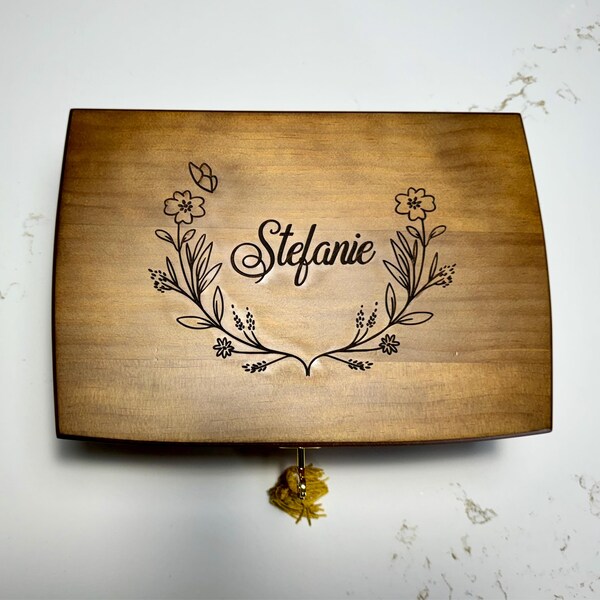 Personalized Wooden Jewelry Box, Customized Retro Jewelry Box ...