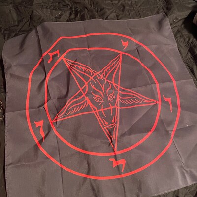 Witchcraft Altar Cloth Hecate Dark Goddess of Witchcraft - Etsy