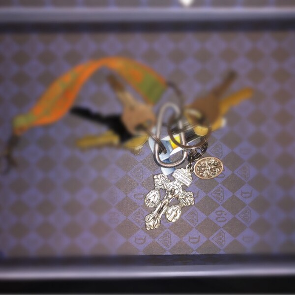 Pardon Crucifix Catholic Keychain, Car Accessories, House Keys ...