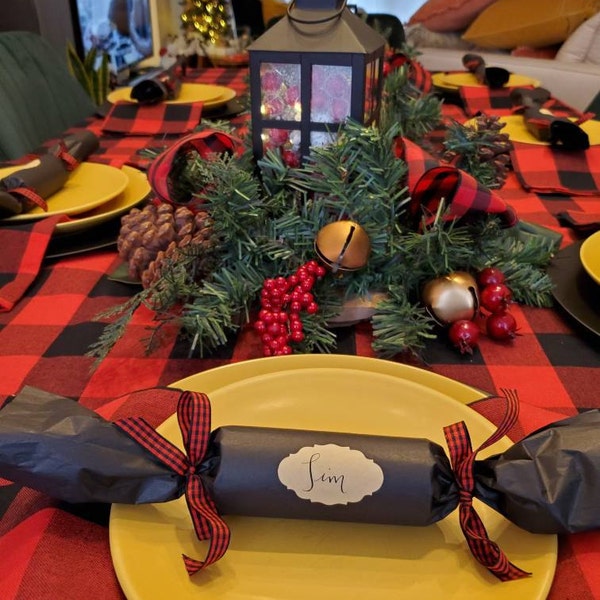 Holiday Cracker Snaps | DIY Handmade Party Poppers| Strips That Make ...