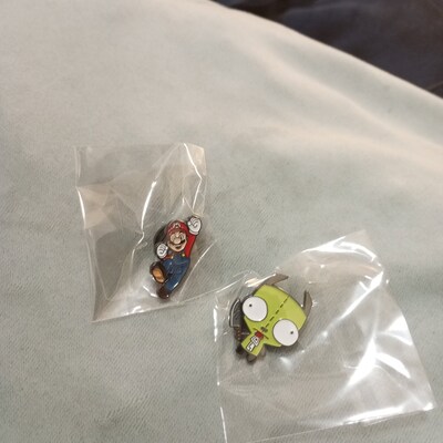 Super Mario Gaming Enamel Pins Anime Pin Set Video Game Enamel Pins Rpg ...