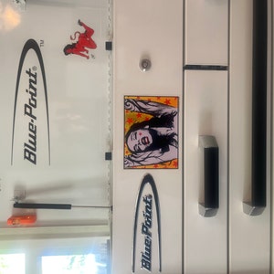 ART STICKER Coop Right Facing Devil Head Sticker Decal CP10 Classic ...