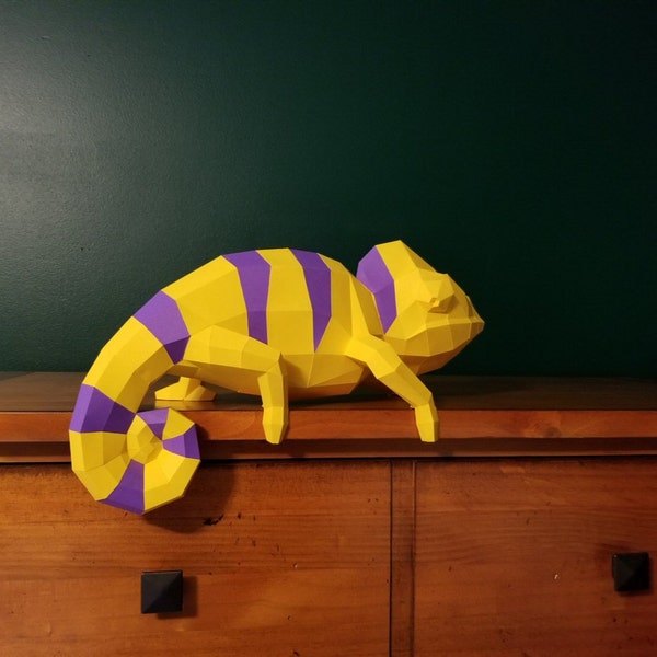 Chameleon Paper Sculpture DIY Project by Paperwolf - Etsy