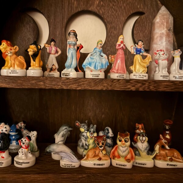 Fairy Tale Heros Snow White, Aladdin, Beauty and the Beast, Prince ...