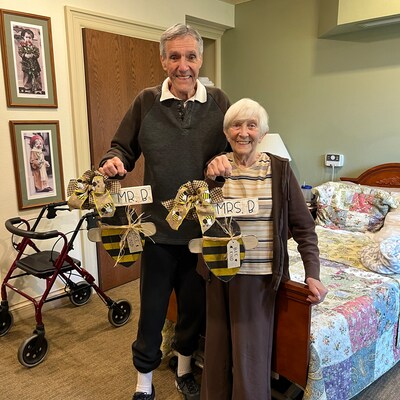 Mummy Welcome Sign Grungy Primitive Mummy Welcome Sign Halloween ...