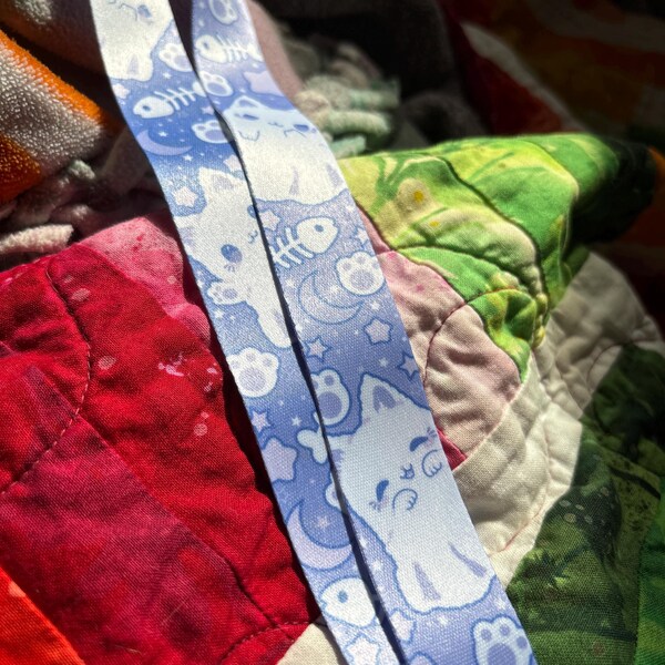 Aliencore Epoxy Shaker Charm Creepy Cute Cryptidcore, Yami Kawaii ...