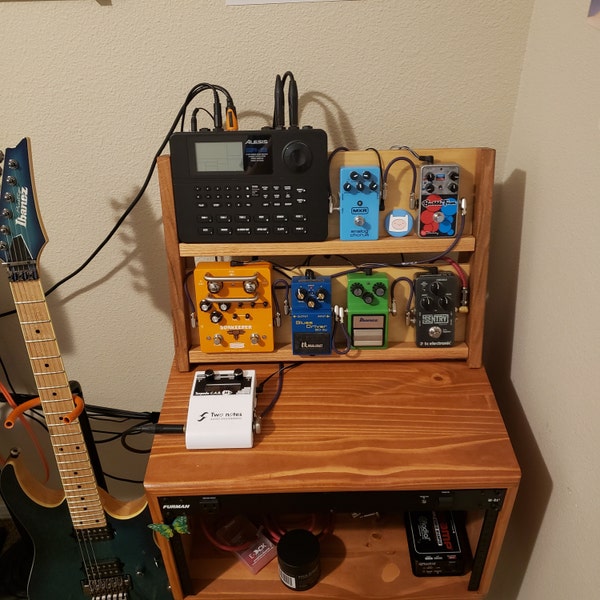 Vertical Desktop Pedalboard / Effects Pedal Stand / Guitar Pedals ...