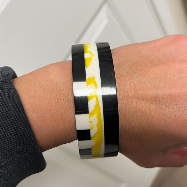 MOD Black & White Resin Smooth Bangle Bracelet Vintage Chunky Bangle ...
