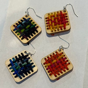Mini Weaving Loom Kit, Makes 2, Miniature Craft Kit, Tiny Weaving Loom ...