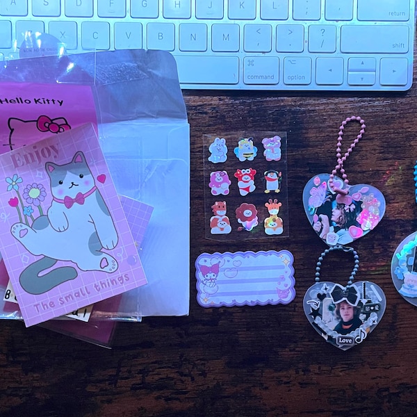 Deco Keychains- Cute Kawaii Korean Acrylic Charms for Decorating Kpop ...