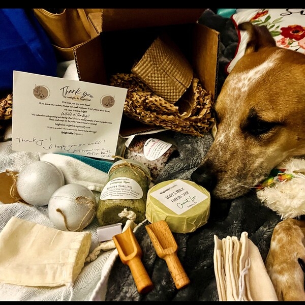 Goth Girl Gift | Skull Candle Gift Box | Halloween Pamper Hamper ...