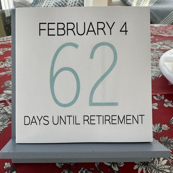 Retirement Countdown Calendar – Custom Retiring Gift for Colleague ...