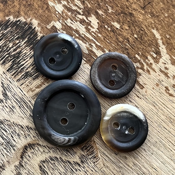 Genuine Horn Buttons in Various Sizes, Fancy Buttons for Sewing and ...