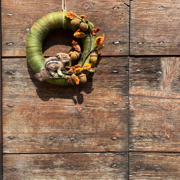 Fall Wall Decor Squirrel Family Wreath: Autumn Thanksgiving Decor - Etsy