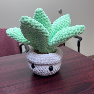 Potted Plant Friend PDF Crochet Pattern crochet Plant, Amigurumi Plant ...