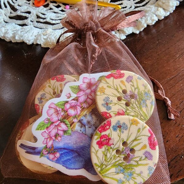 25mm Alien Invasion Designer Jacquard Ribbon by Ali Ruby Geometric Trim ...