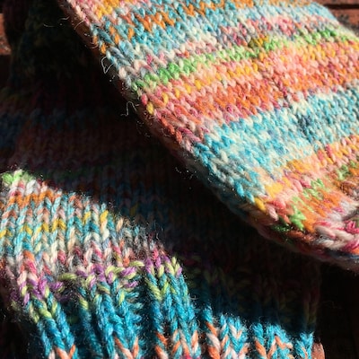 Easy Basic Worsted Weight Sock Knitting Pattern the Thicksgiving Socks ...