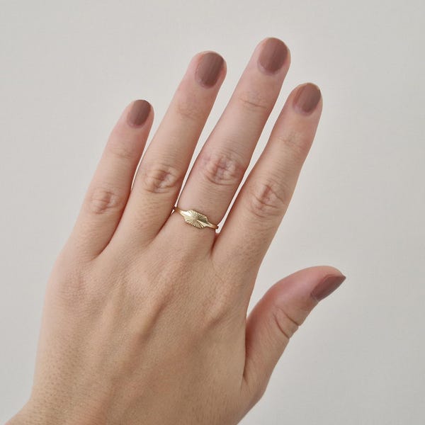 Geometric Slim Wedding Band, 14k Solid Gold Minimalist Marriage Ring ...