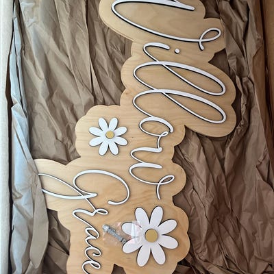 Daisy Name Sign, Nursery Name Sign, Daisy Nursery Decor, Name Sign for ...