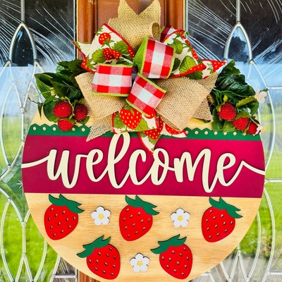 Welcome Strawberry Sign, Digital Download, Round Door Hanger Svg ...